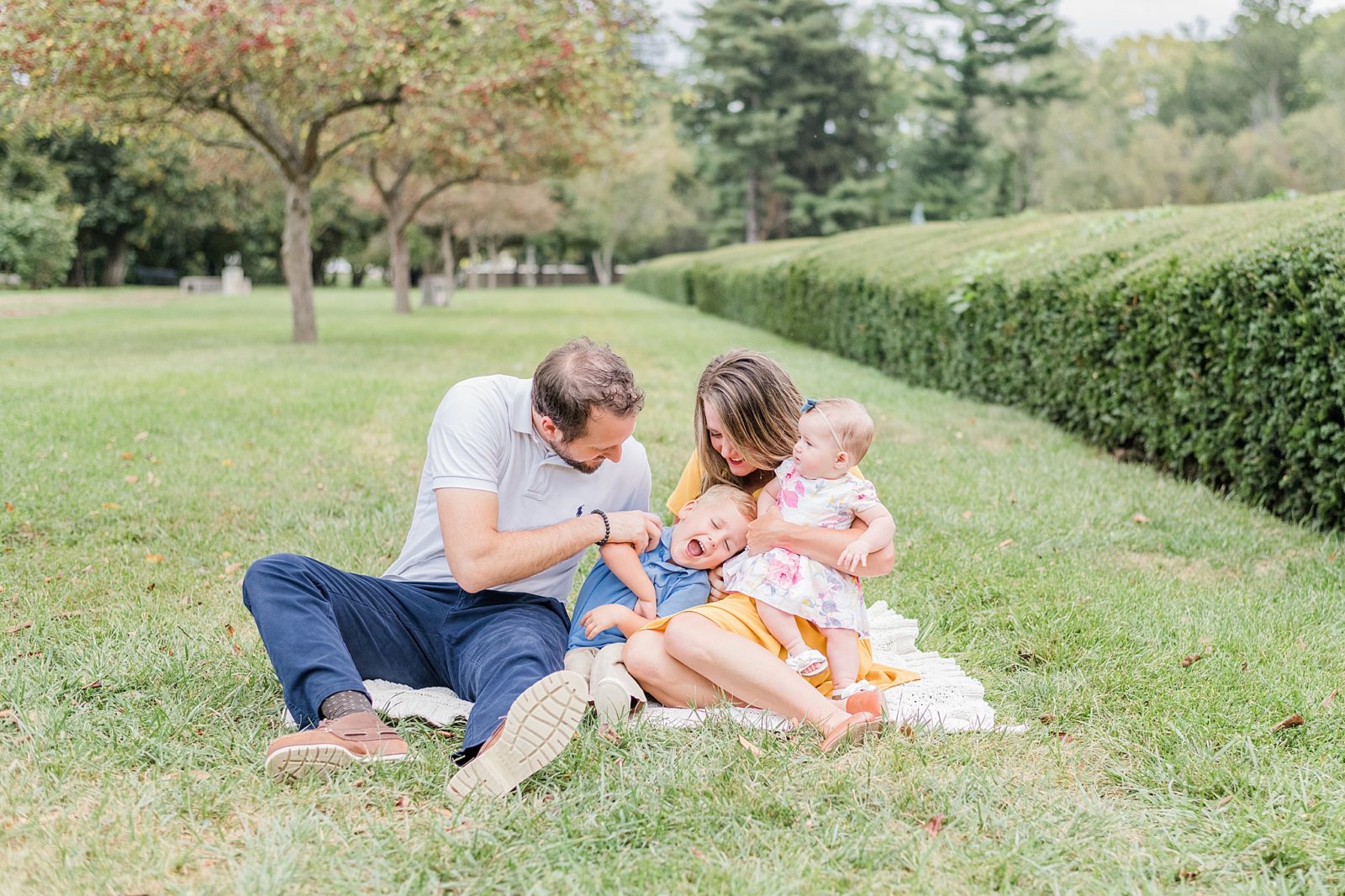 The Gruen Family | A Family Session at Holcomb Gardens ...